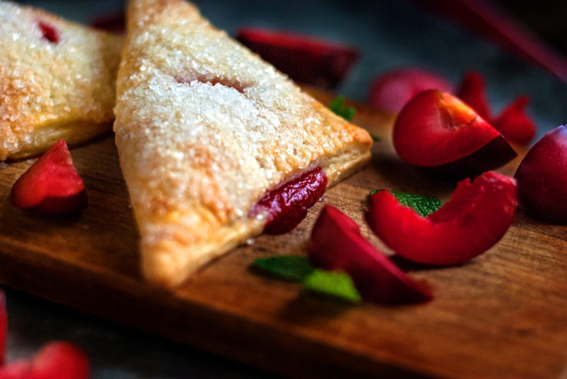 Perfect Plum Puffs – Cookies for England