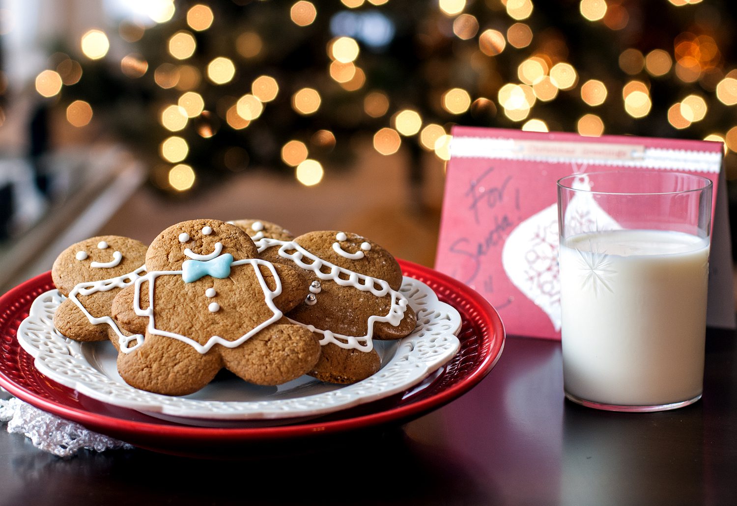 Classic Gingerbread Men – Cookies for England