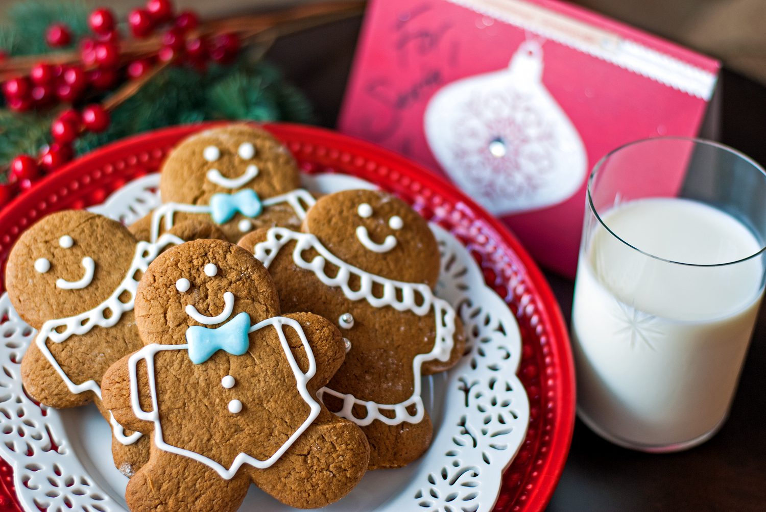 Classic Gingerbread Men – Cookies for England