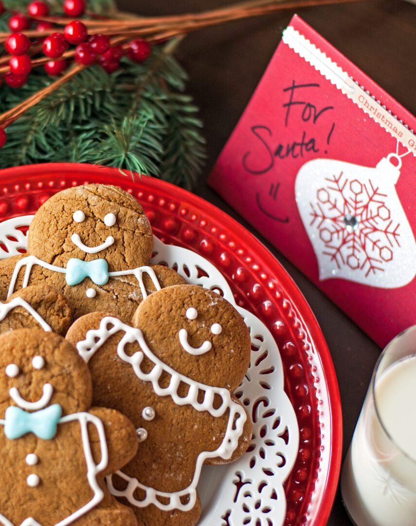 Classic Gingerbread Men – Cookies for England